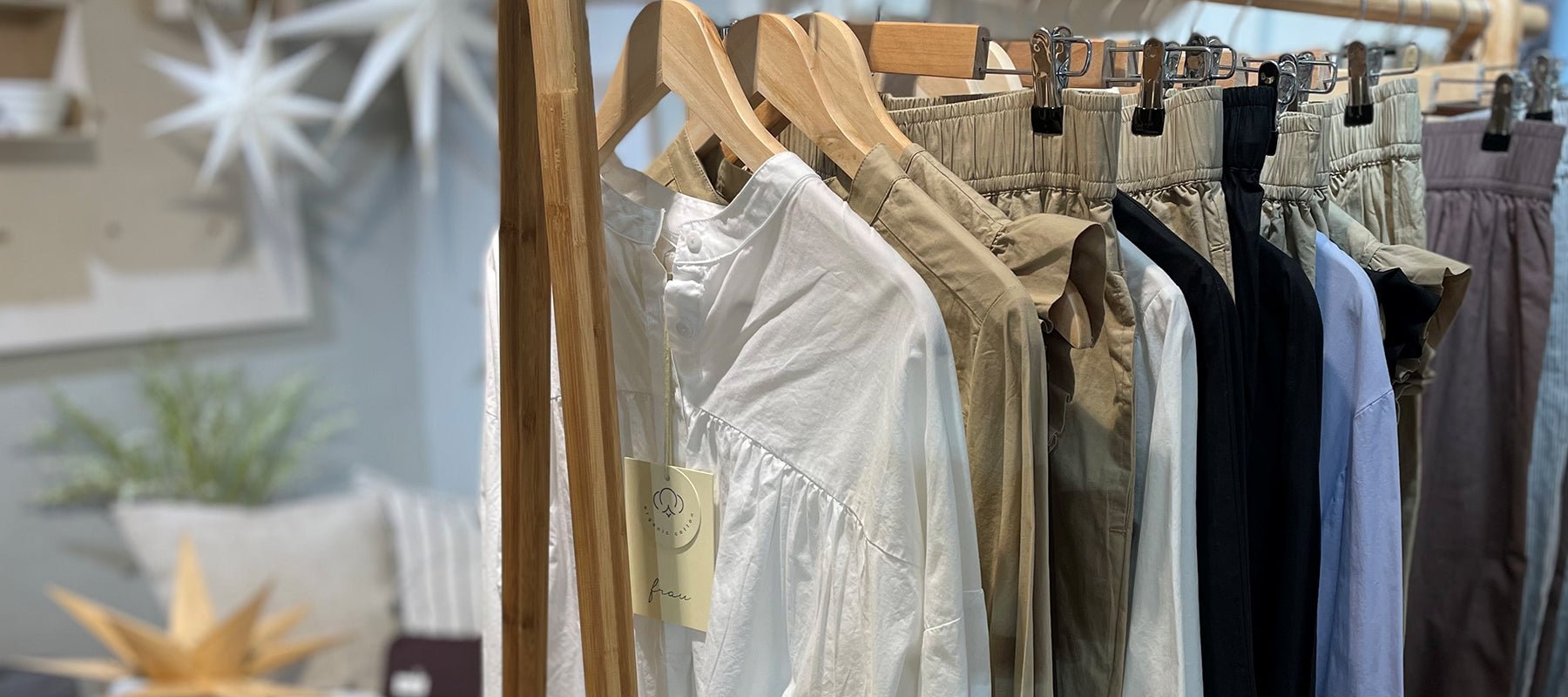 Bæredygtigt tøj fra udvalgte brands